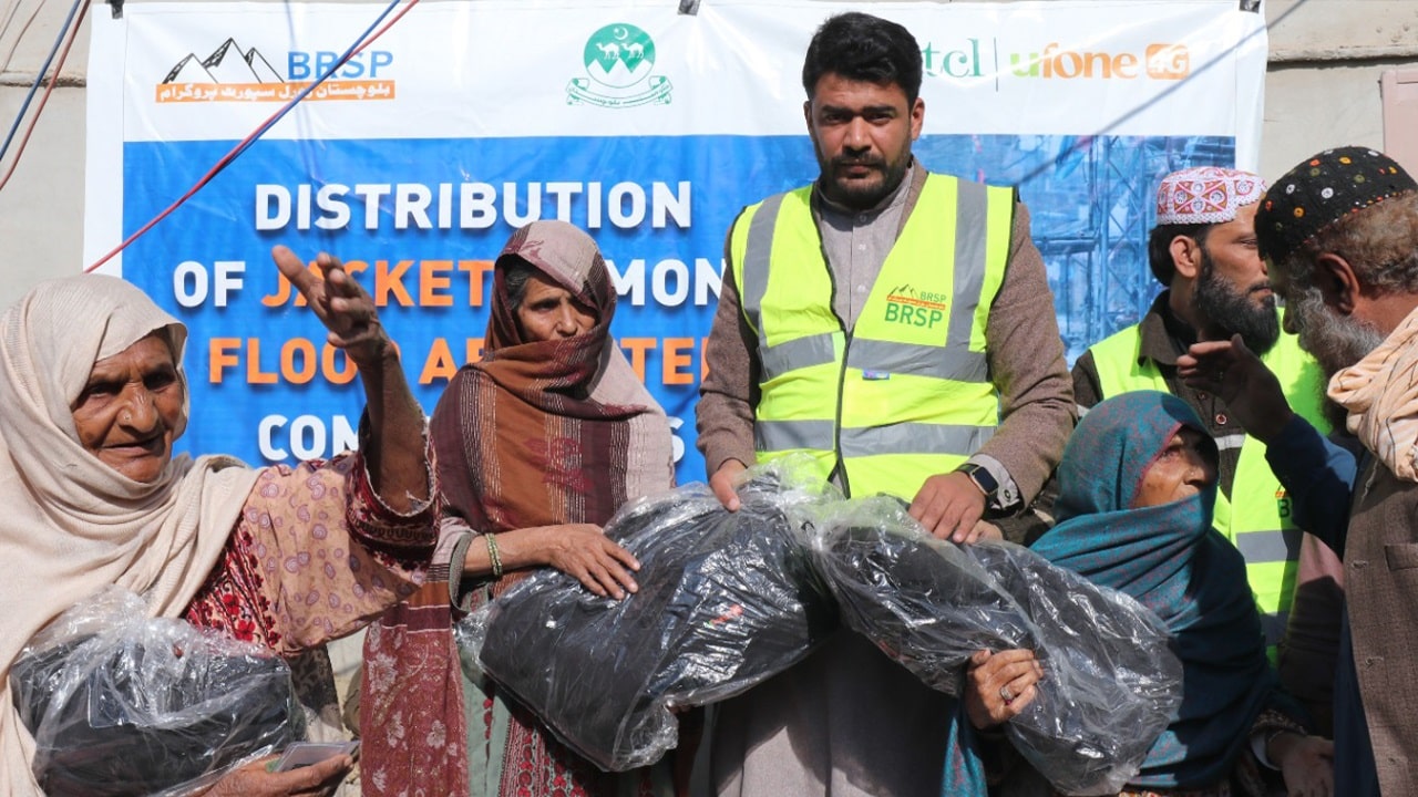 PTCL Group Distributes Warm Clothing Among Flood-Affected Communities ...