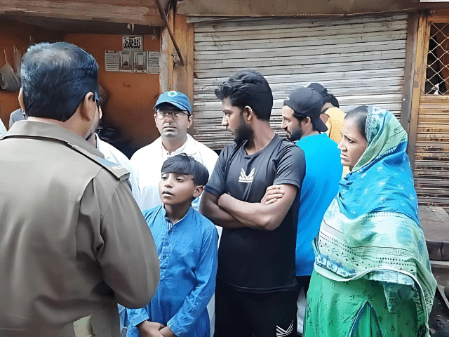 Mother and Son Caught Supplying Dead Chicken Meat to Catering Services ...