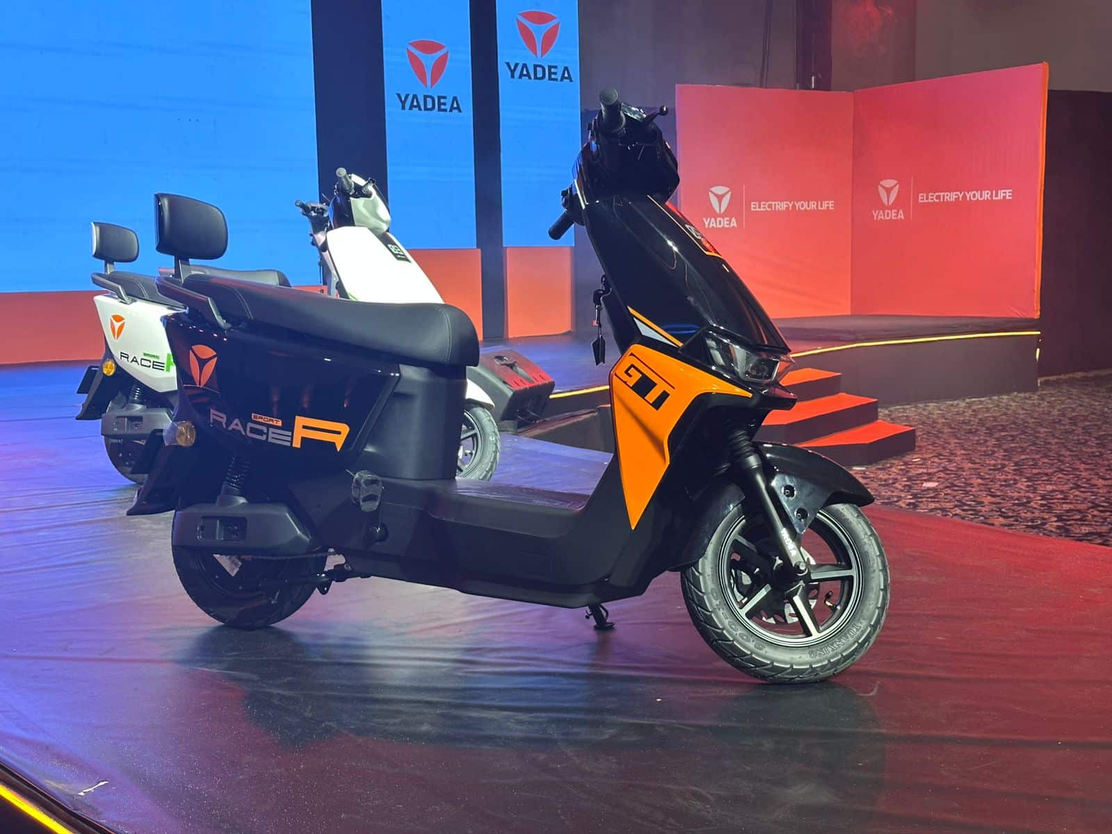 Yadea Unveils 4 Electric Scooters With Ambitious Plans