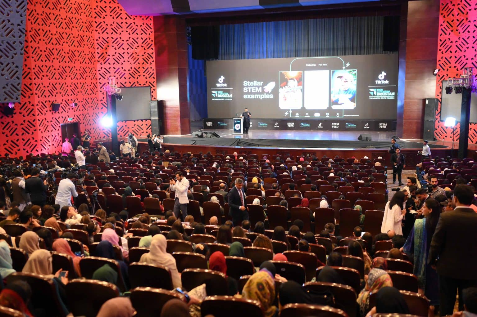 Ministry of IT & Ministry of Education Partner with TikTok to Promote ...