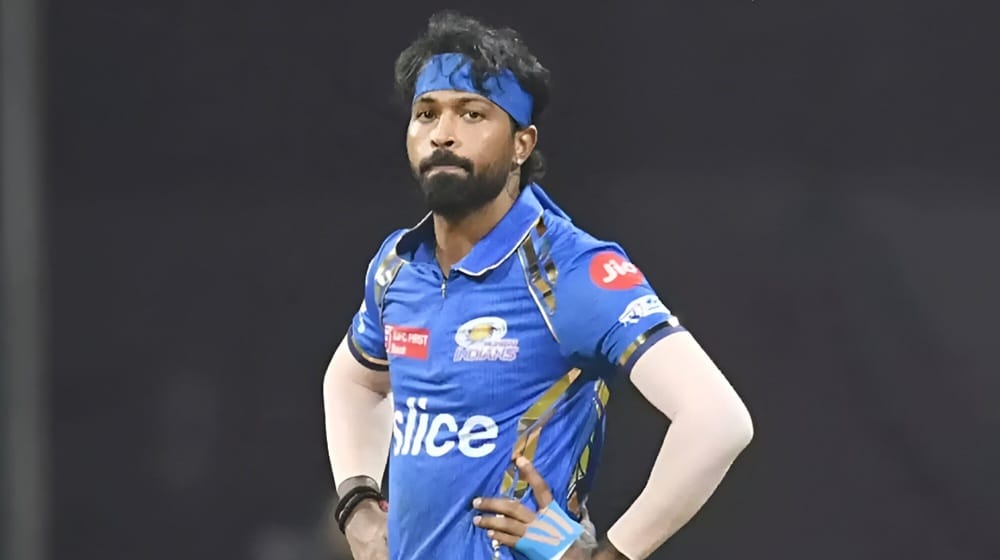 Fan Loses Temper and Tells Hardik Pandya to Go to Hell