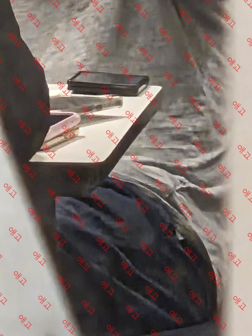 Samsung's First Wide Foldable Spotted in Public for the First Time